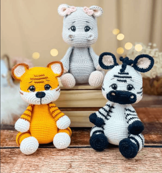 Amigurumi Zoo Crochet Patterns: 5+ Adorable Safari Animals (PDF ...